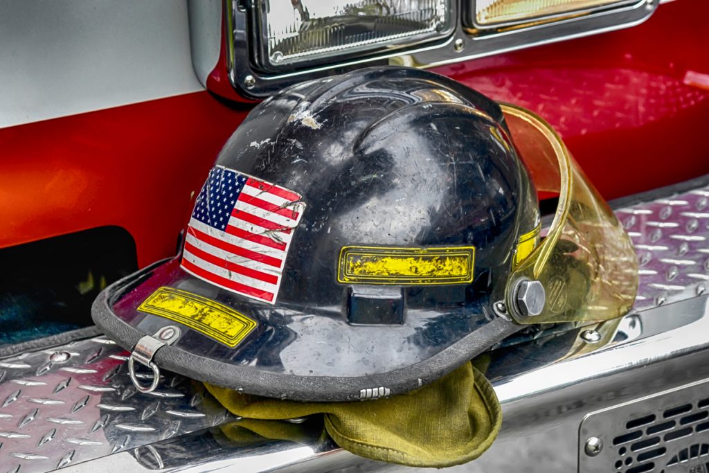 Black Firefighter helmet of the Toledo Fire Department, OH | Provident ...